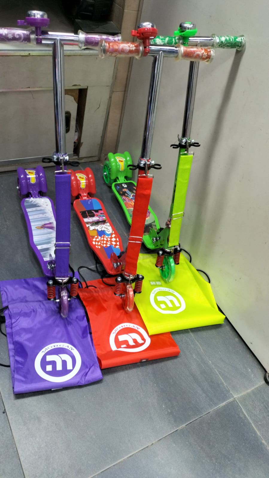 Scooty for Kids - Adjustable 3-Wheel Kick Scooter Gift for Toddlers ...