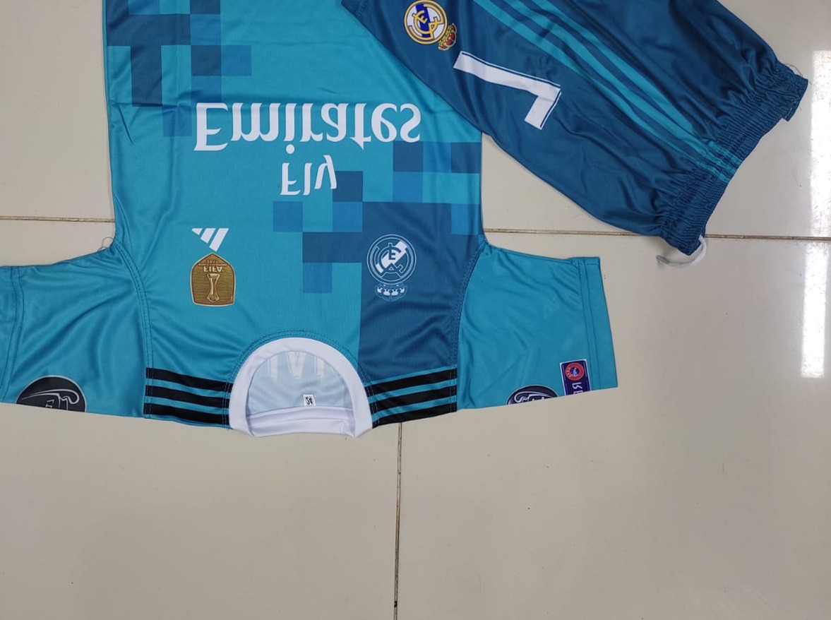 RONALDO REAL MADRID FOOTBALL KIT FOR KID | Daraz.pk