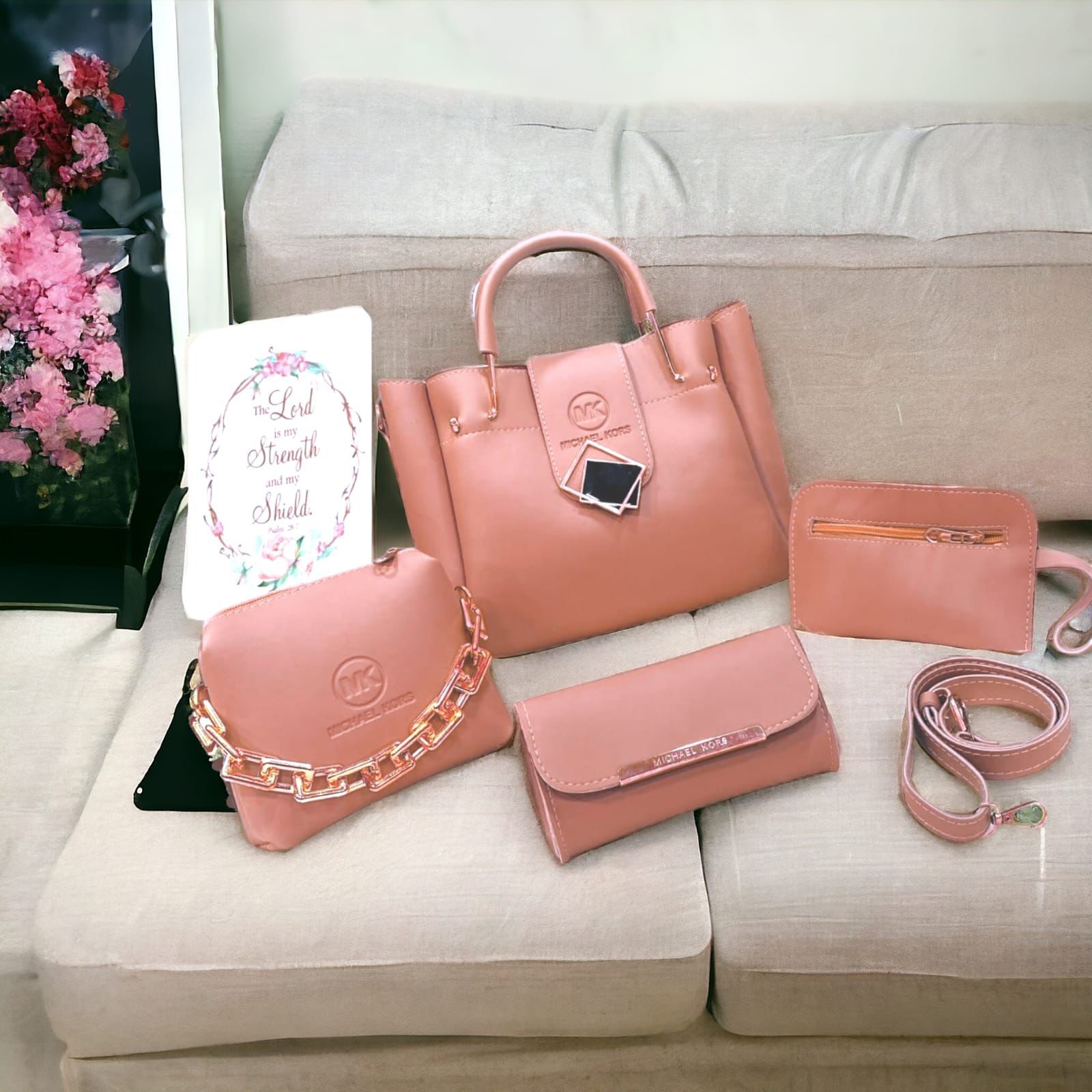 MK 4 Pcs Bag Set for Girls | Daraz.pk