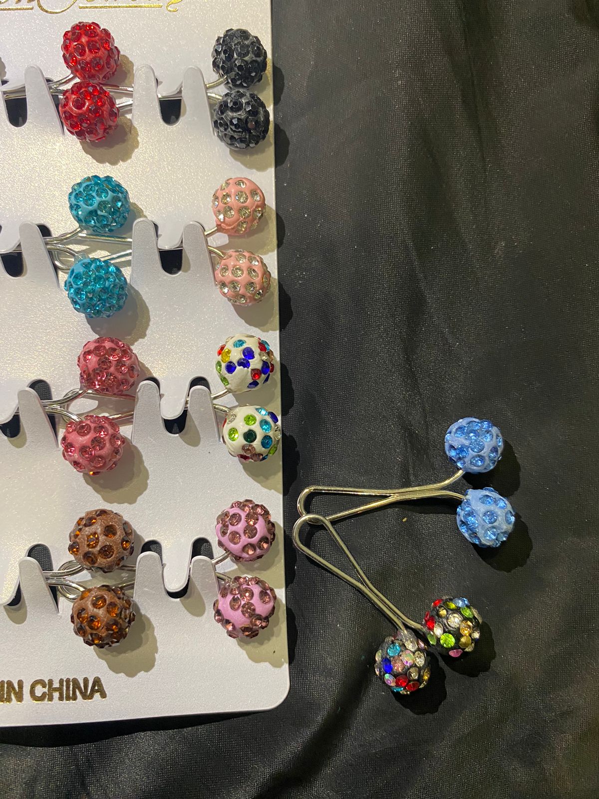 Imported Multi-Color Hijab Clips - Pack of 4 Scarf Pins with ...