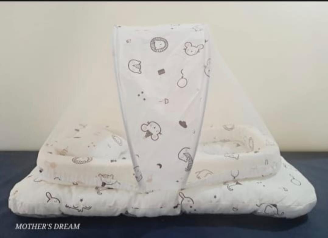 LDM Baby Bed with Mosquito net and 1 pillow, Comfortable New born Baby ...