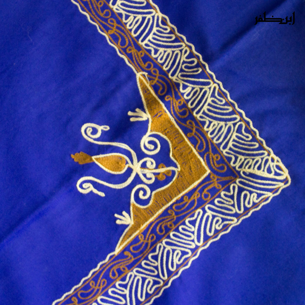 Embroidered Kashmiri or Aari Ommani Musar Rumal Ghutra Arabic Headscarf ...