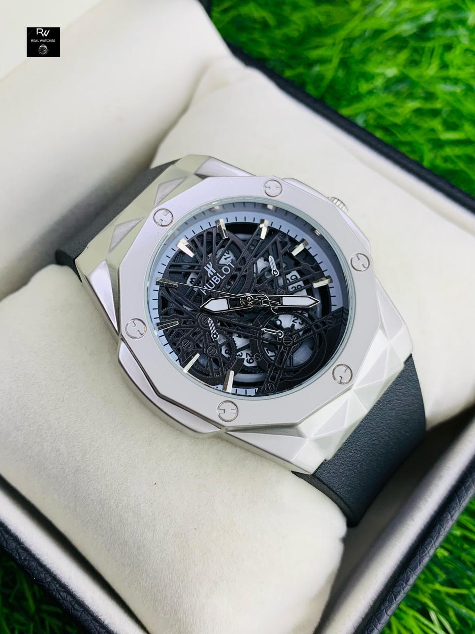 Hublot Diamonds Model Date working Power lock | Daraz.pk