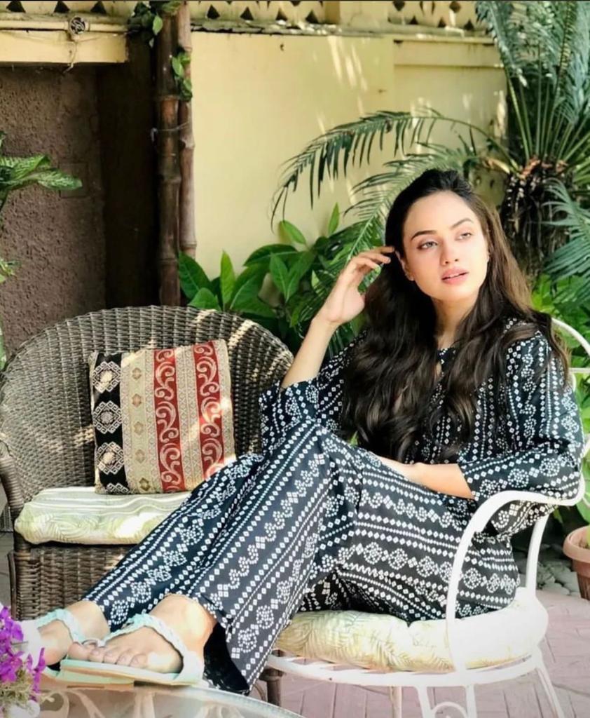 S&Ssuit COLLECTION NEW CHUNRI STYLE 2 PCS SUIT STICH SUIT FOE GIRLS AND ...