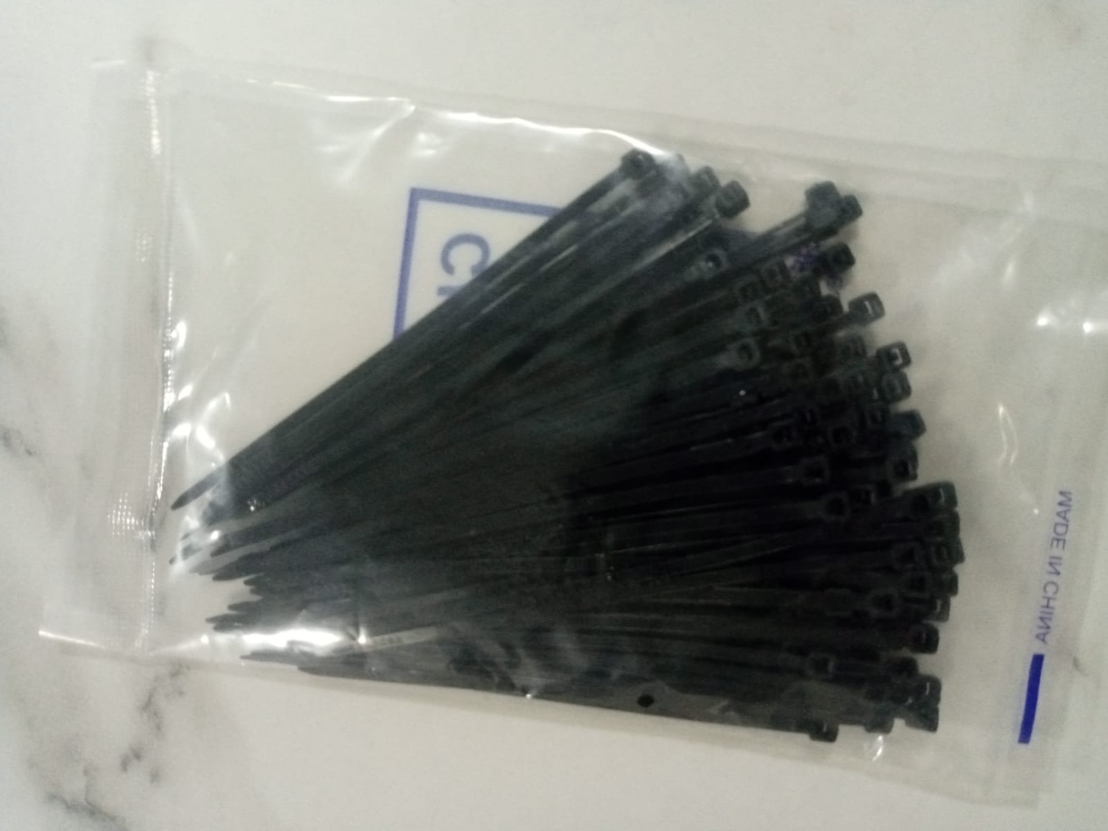 CHD Black Cable Tie 4 Inch 2.5 mm self lock cable Tie, zip tie Black ...