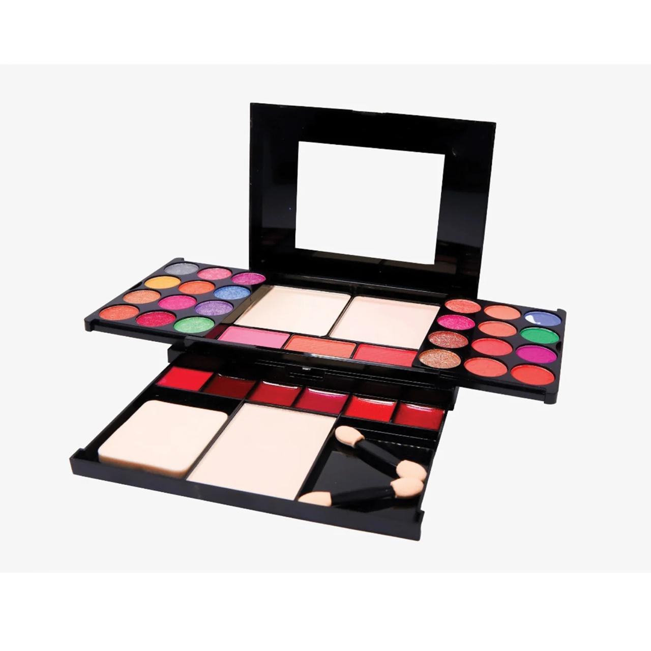 GORGEOUS MAKEUP KIT | Daraz.pk
