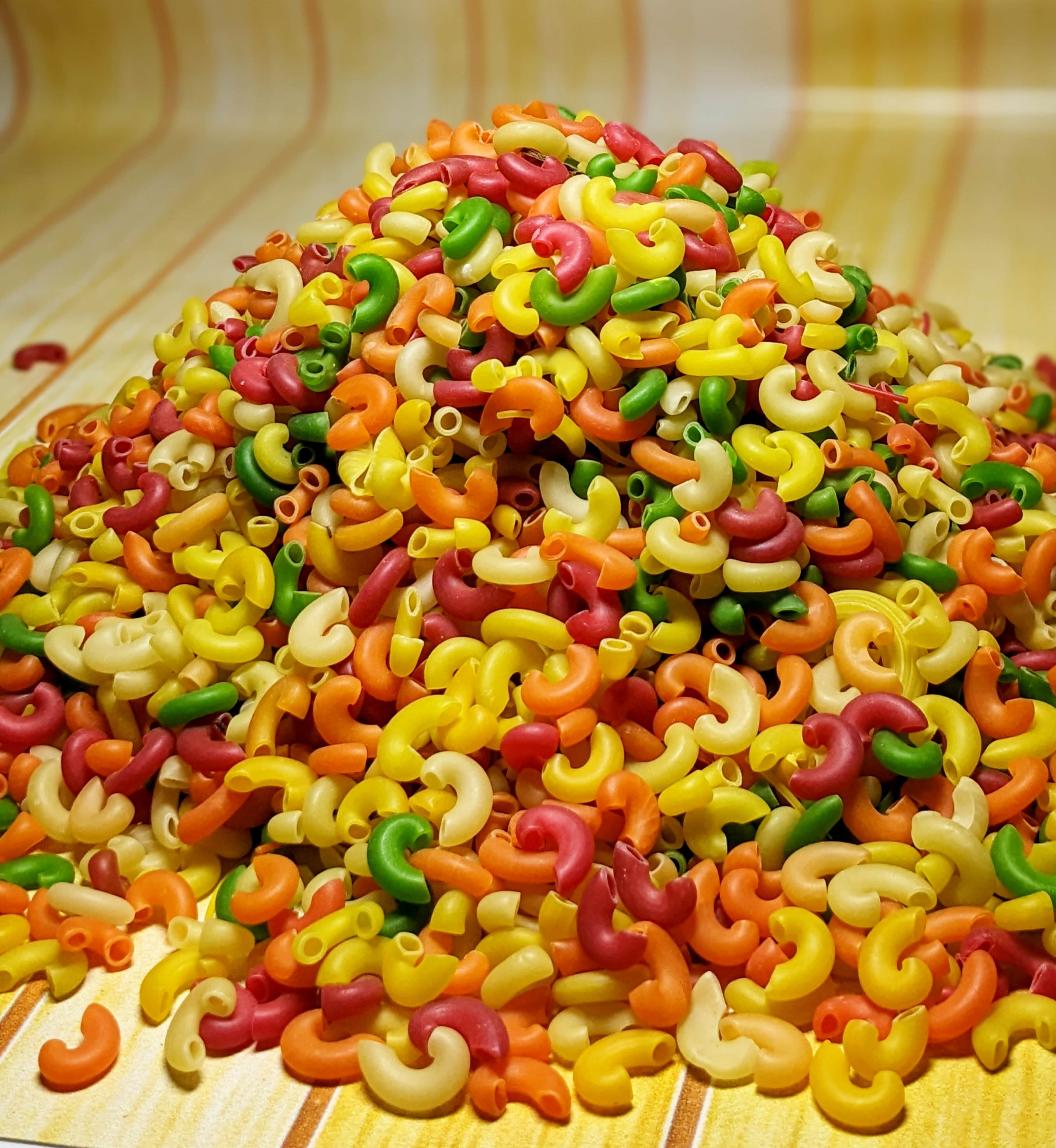 Color Full Macaroni Elbow Macaroni For Pasta (1 Kg ) With Jar (FREE ...