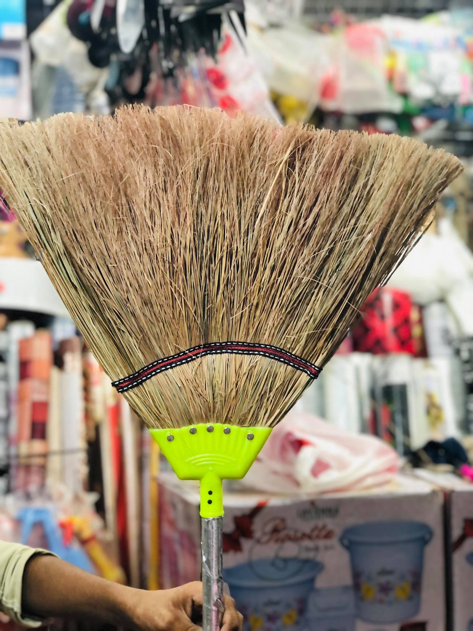 Broom Stick پھول جھاڑو Phool Jhaaru Jharo Jharoo Jharu Feather Broom ...