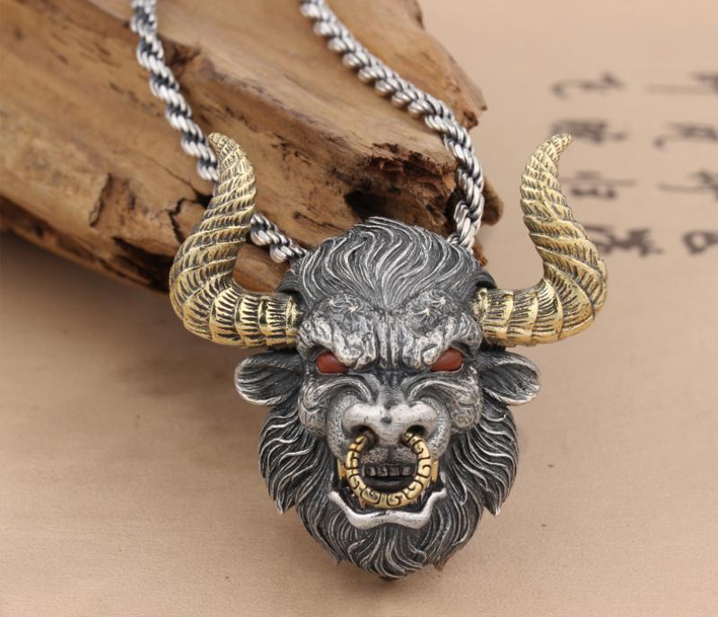 【HOT】 Gothic Green Stone Bull Skull Necklace Pendant Punk Animal ...