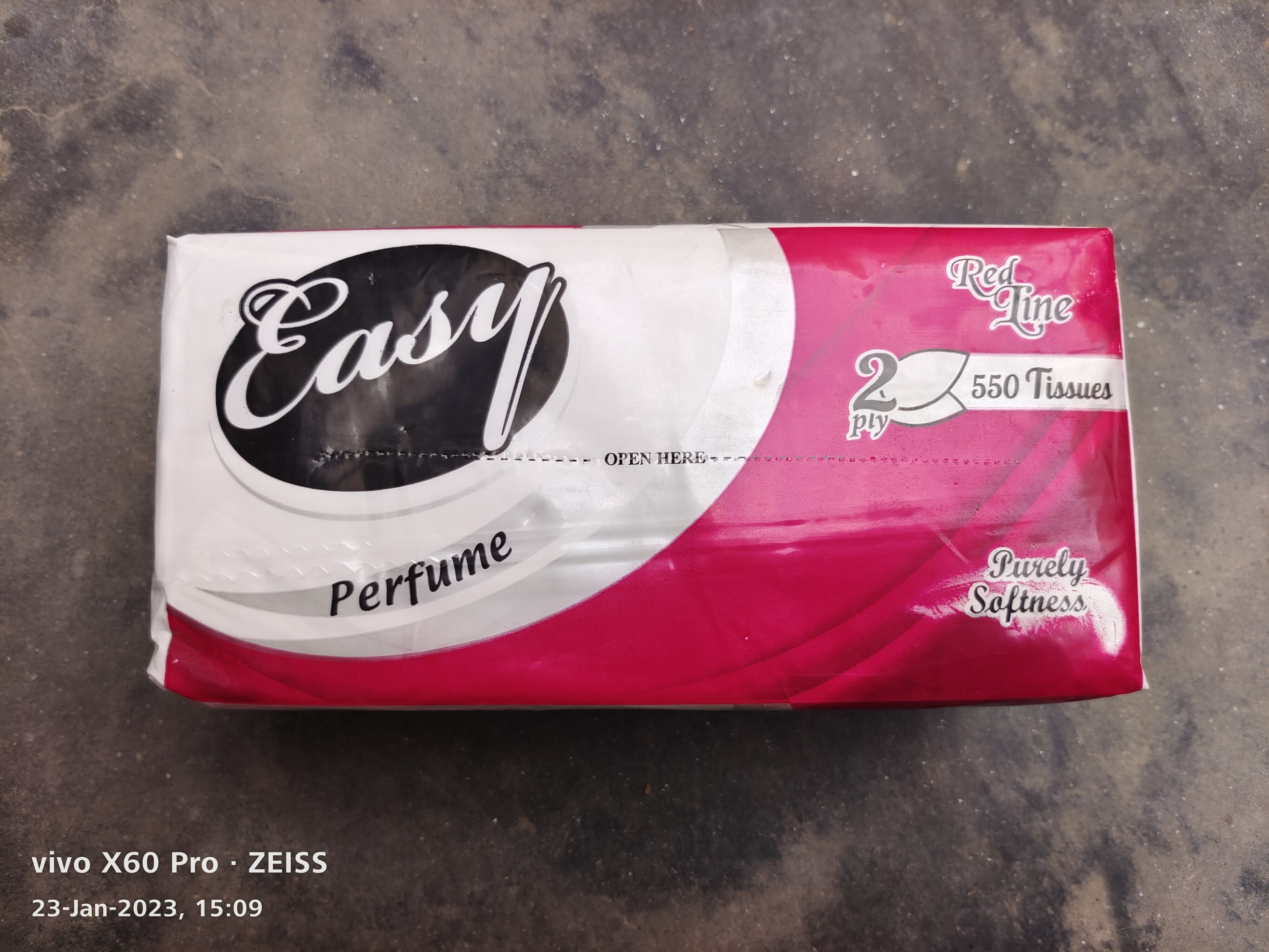 PERFUME TISSUE 550 SHEETS || 2 Ply Tissue || 2 X Easy Tissue | Daraz.pk