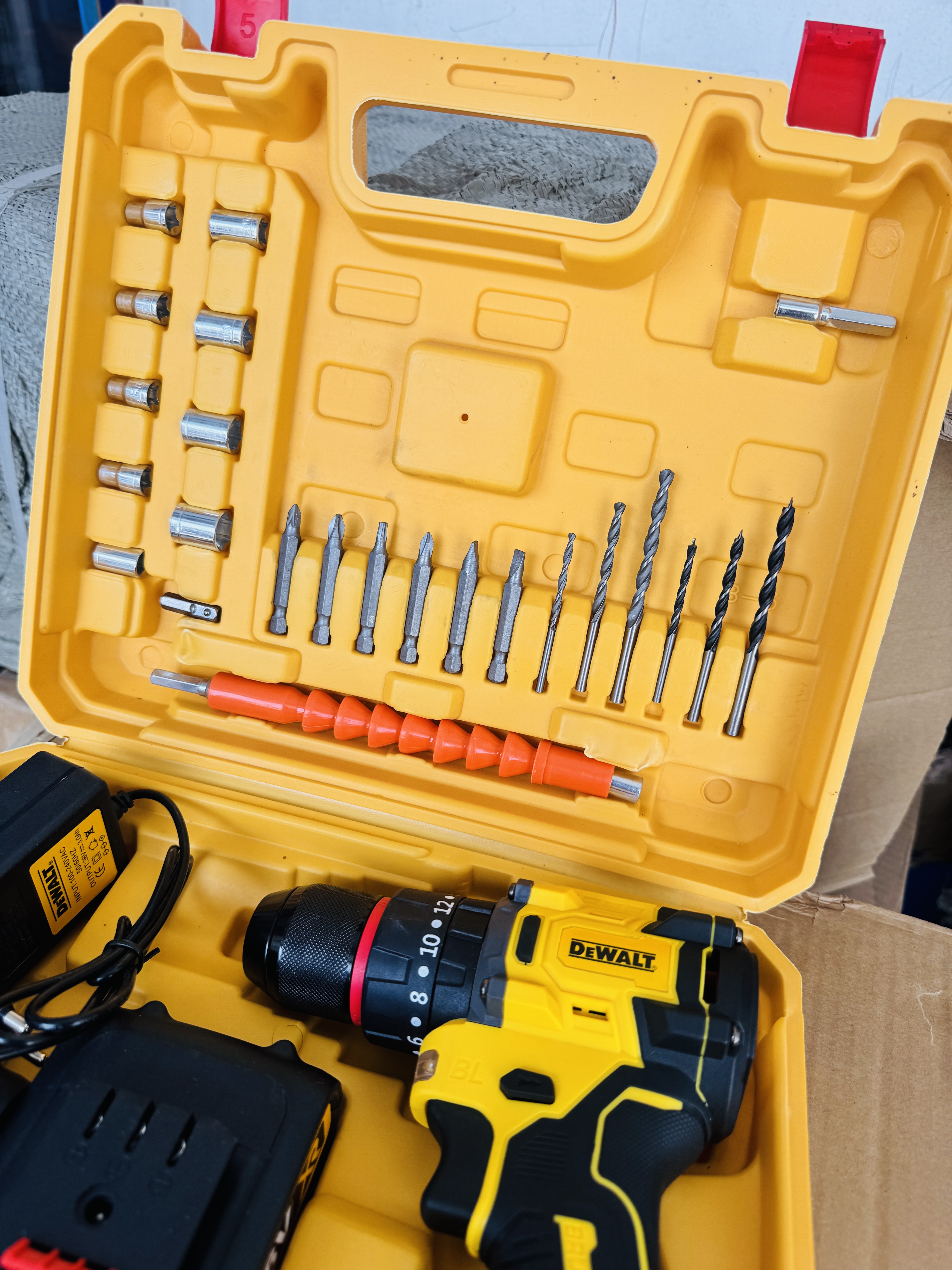 Imported 28 Pieces Drill Machine Comfortable Grip, High-Power, Drilling ...