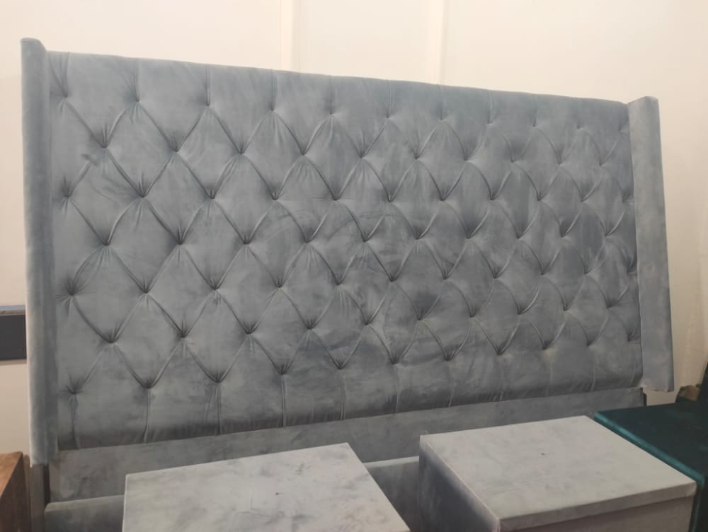 Comfort Bed King Size Bed In MDF Lasani wood with 2 Side Tables without ...