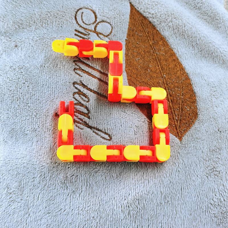 clearance sale COD Fidget Toys Wacky Tracks Bike Chain Ring Figet ...