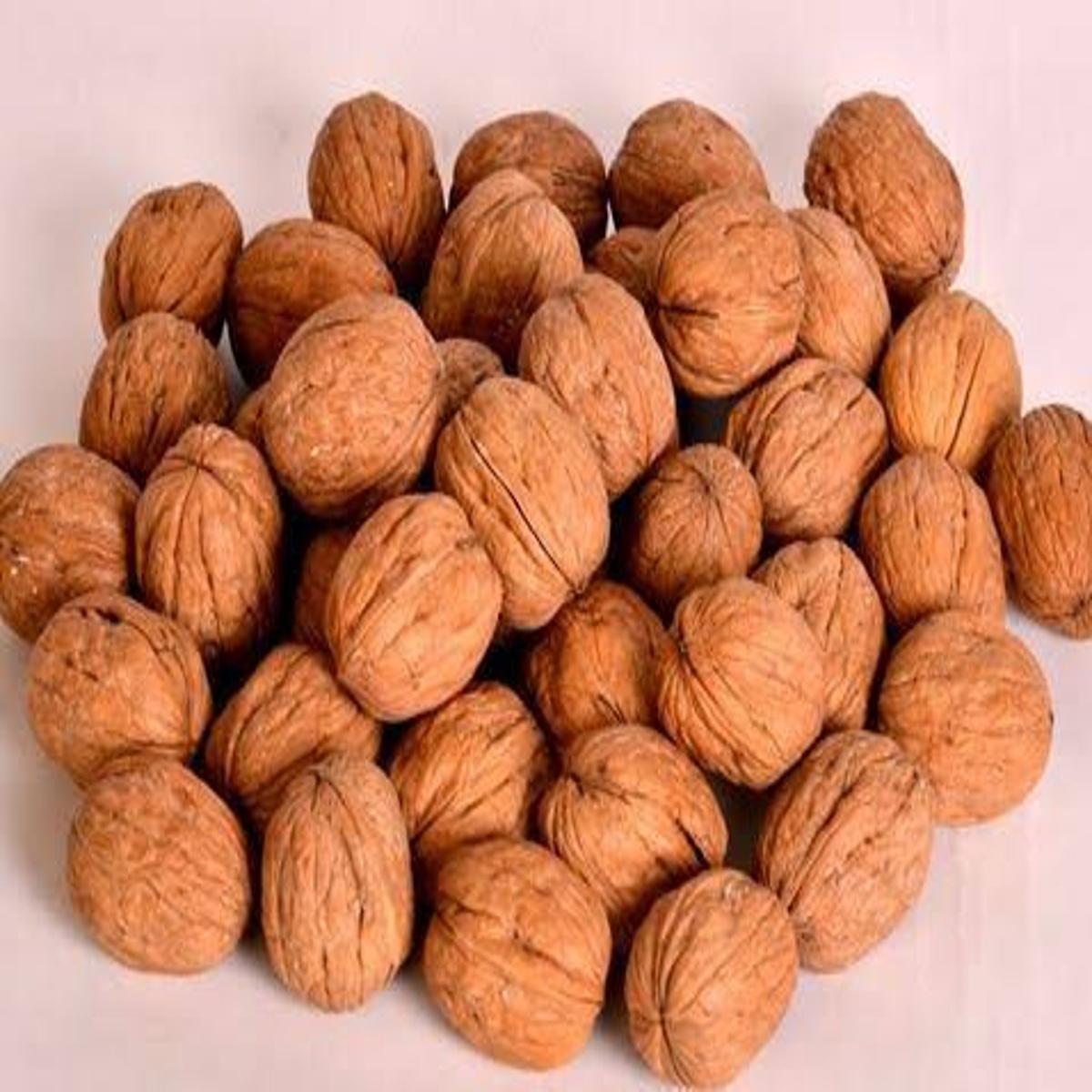 Soft Shell Walnuts (Kaghazi Akhrot ) - 1Kg | Daraz.pk