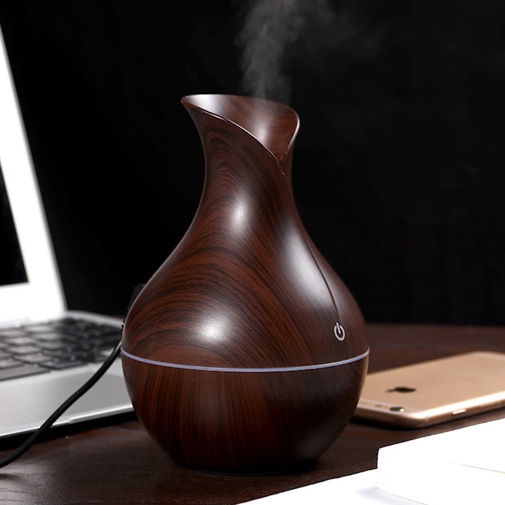 Ultrasonic Humidifier / Diffuser ( 7 Color Changing LED Lights ) | Daraz.pk