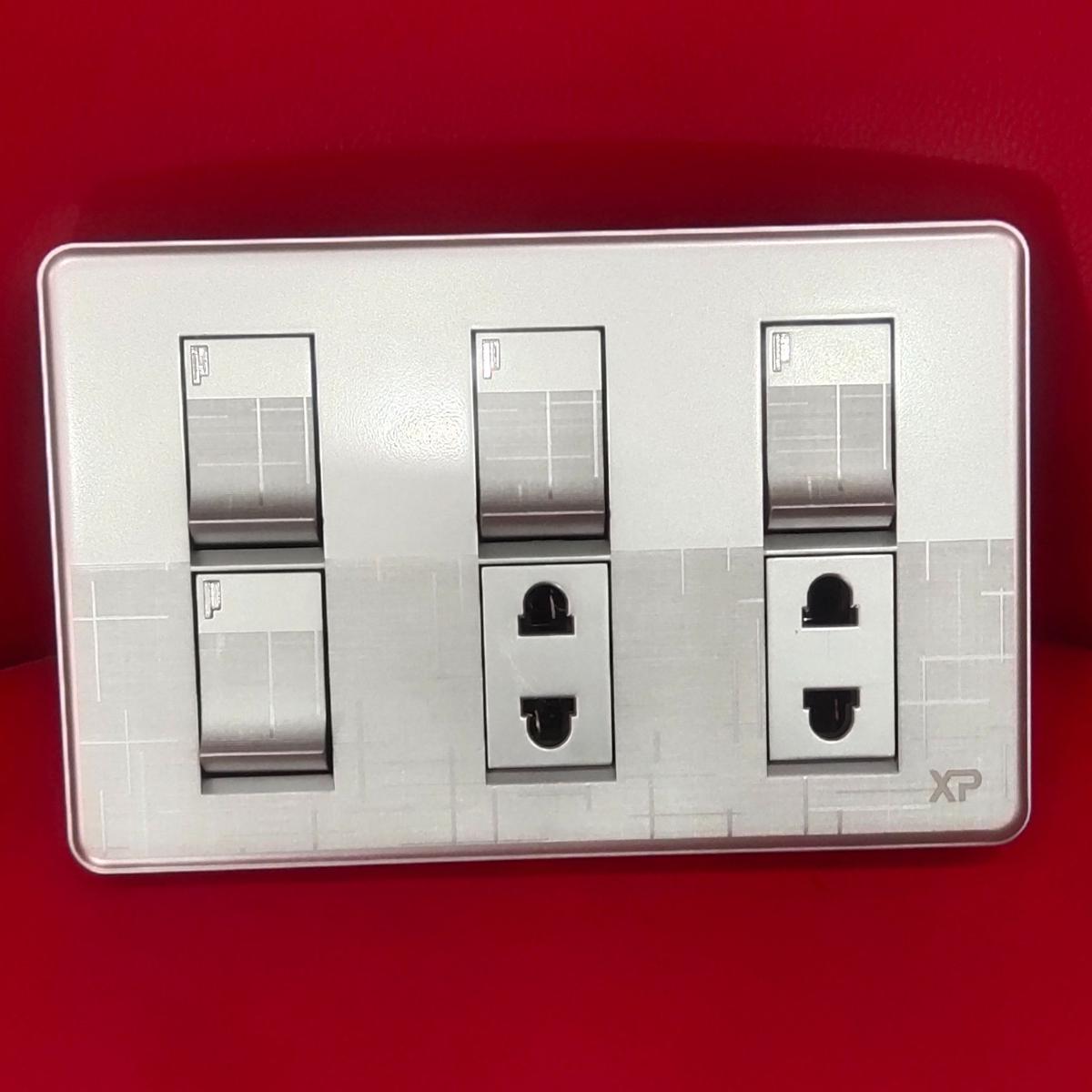 4 Switches+2 Sockets Electric China Fitting Sheet Switch And Socket ...