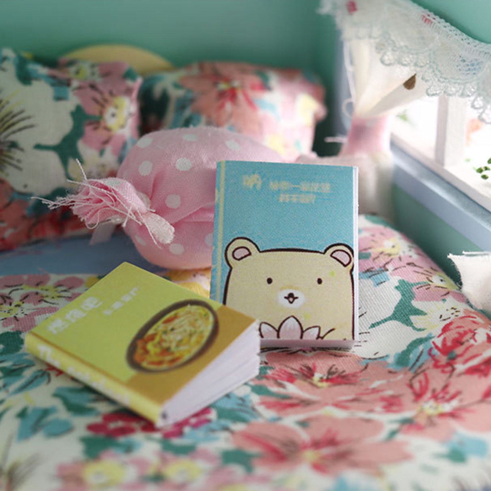 Dollhous Model Mini 1:12 Scale Dollhouse Scene Model Cartoon Book ...