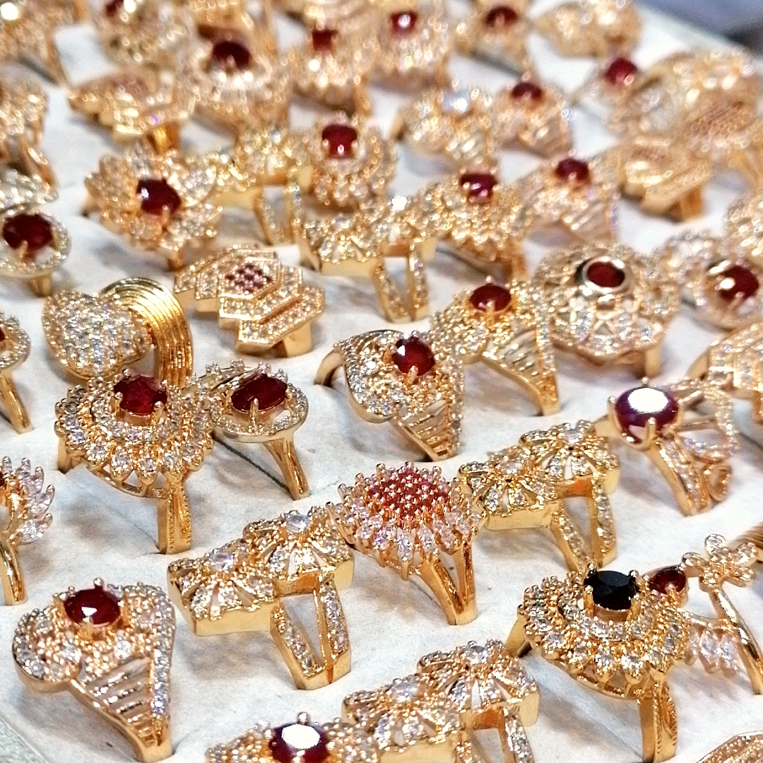 100 Designs Cheap Rings Random Mens Womens Rings For Fashion Male ...