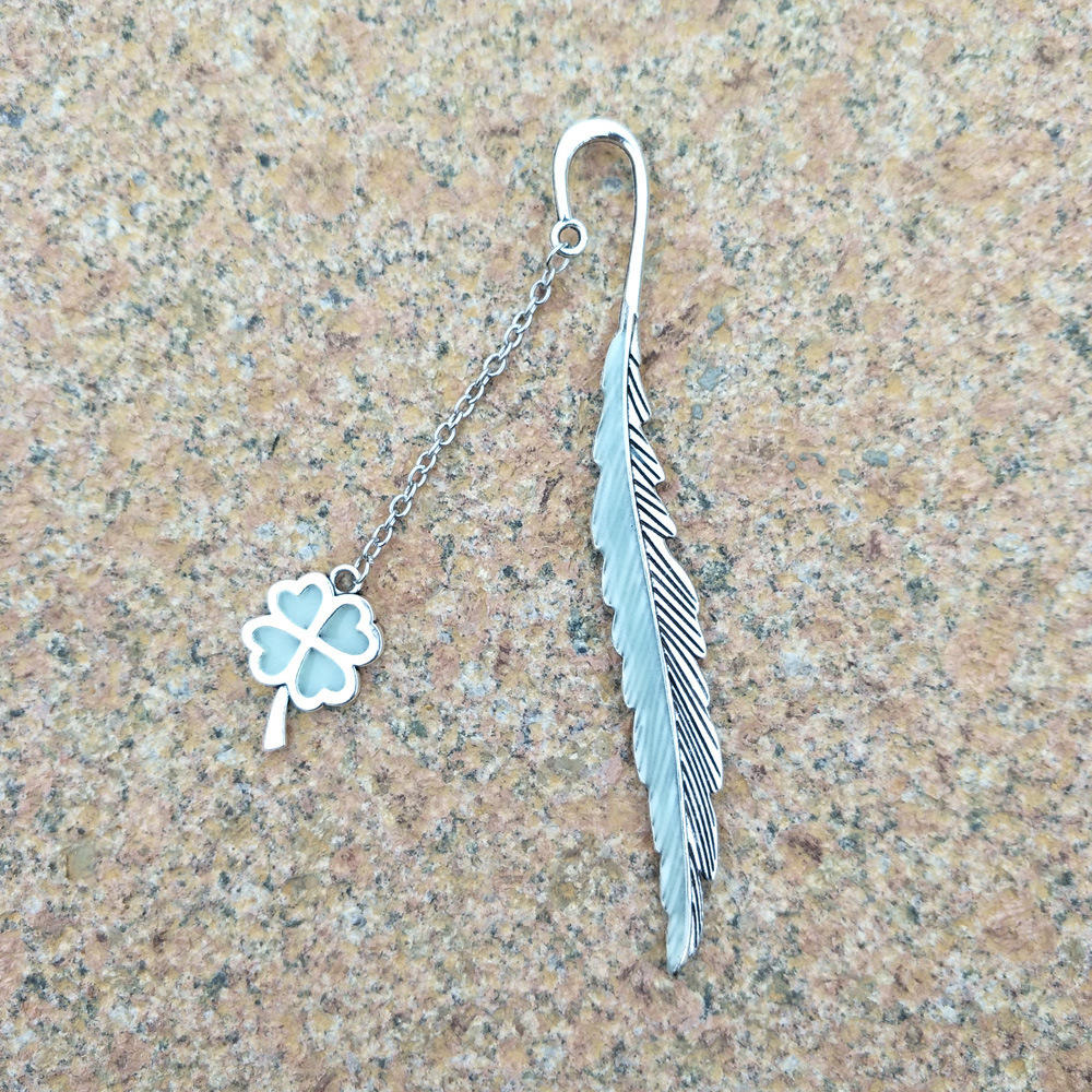 Metal Metal feather bookmarks Luminous bookmarks Cute bookmarks for ...