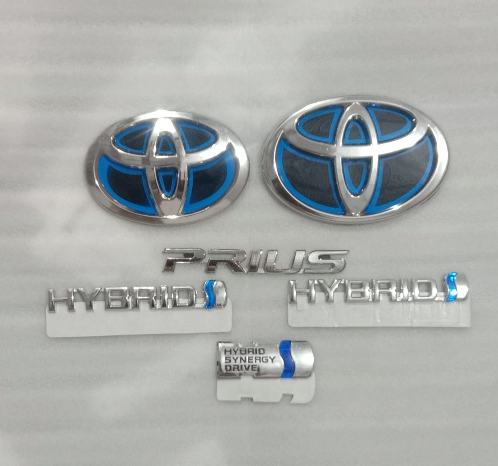 Toyota Prius Logo with Monograms Complete Set Full Tape Hight Quality ...