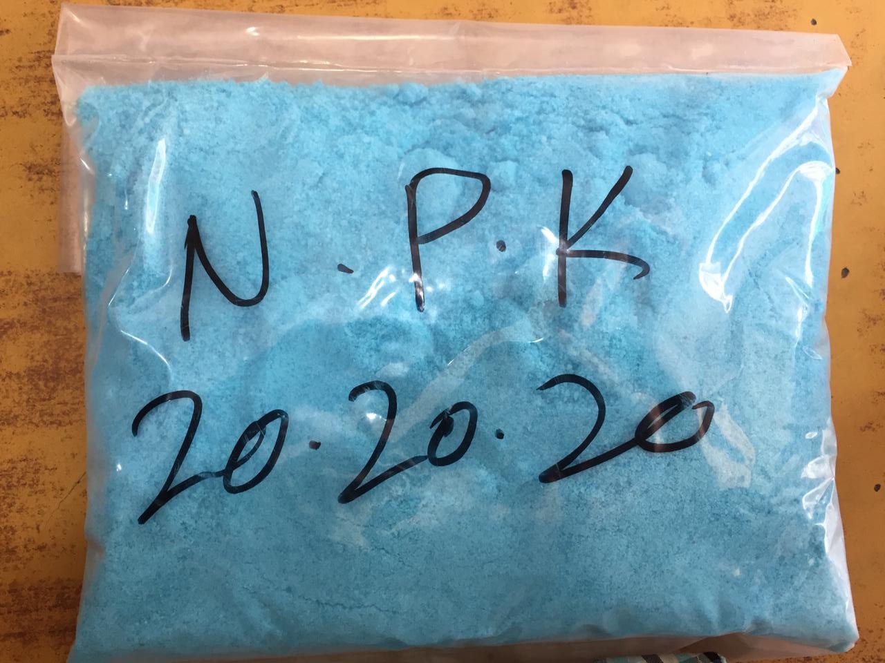 NPK (20.20.20) Fertilizer For Plants To Grow Fast and Lush Green Leafs ...