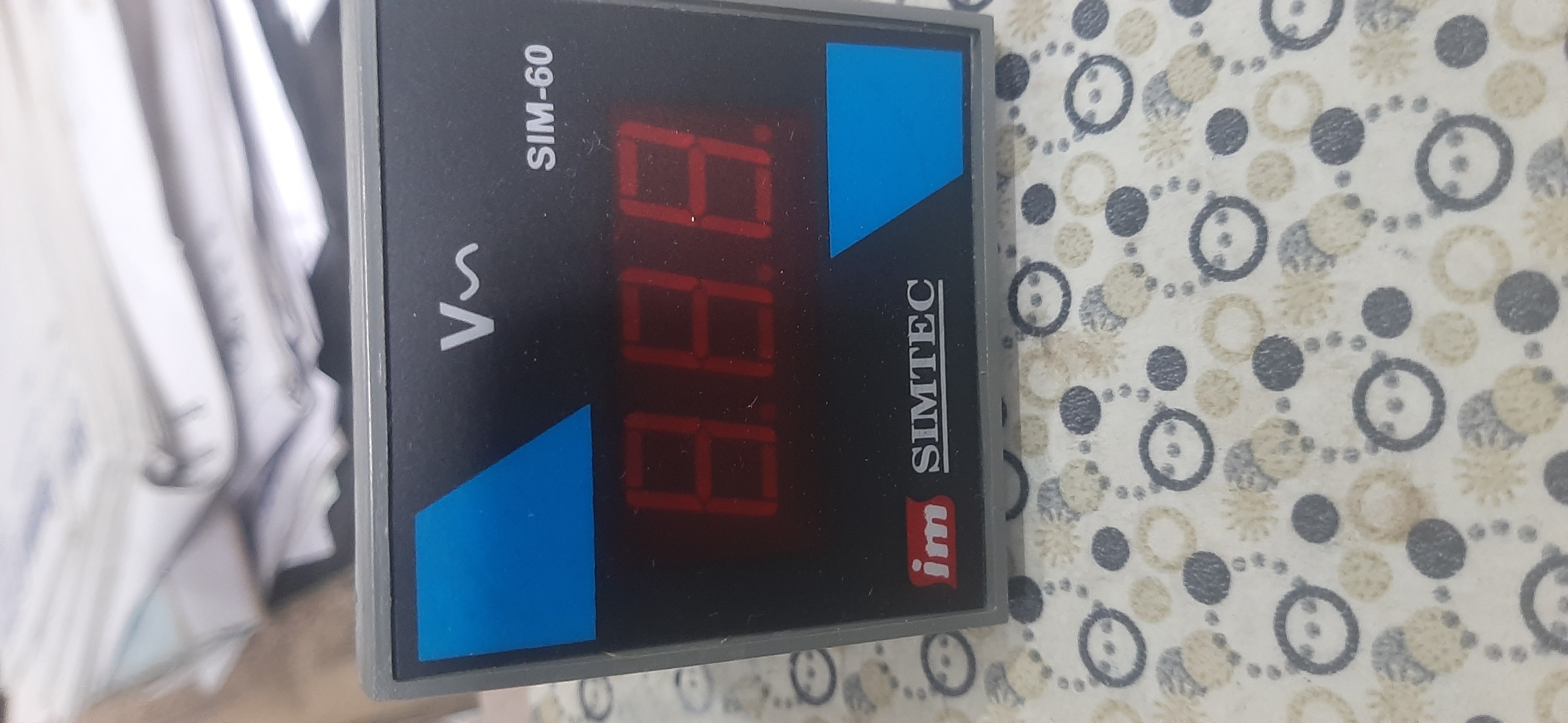 Panel VOLT METER AC MEASURE 60 V TO 250 V (6 X 6 X 4 CM) Box pack ...