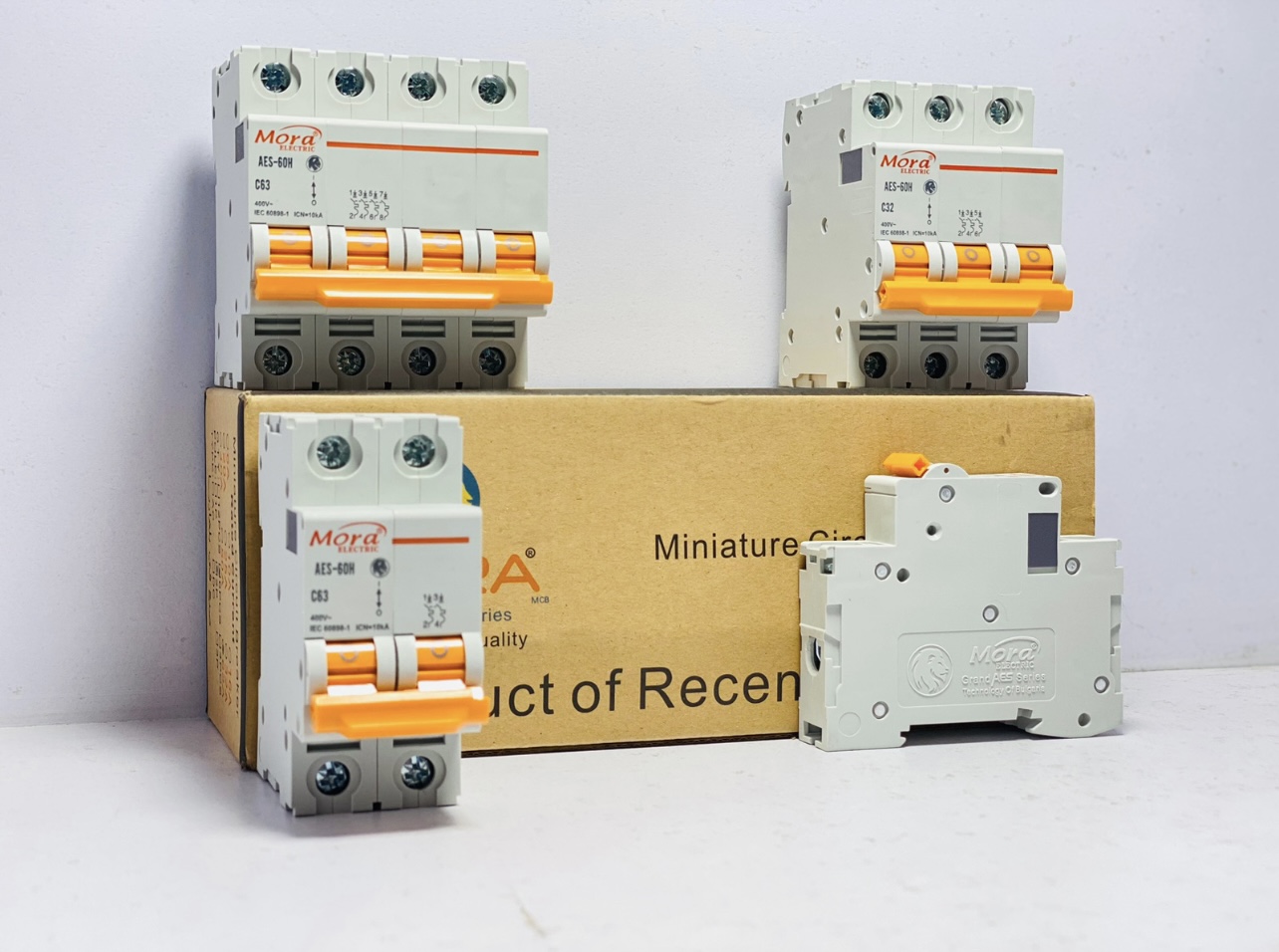 MORA Miniature AC Circuit Breaker |MORA Safety Breaker | 1 Pole | 2 Pole | 3 Pole | 4 Pole | 6A ...