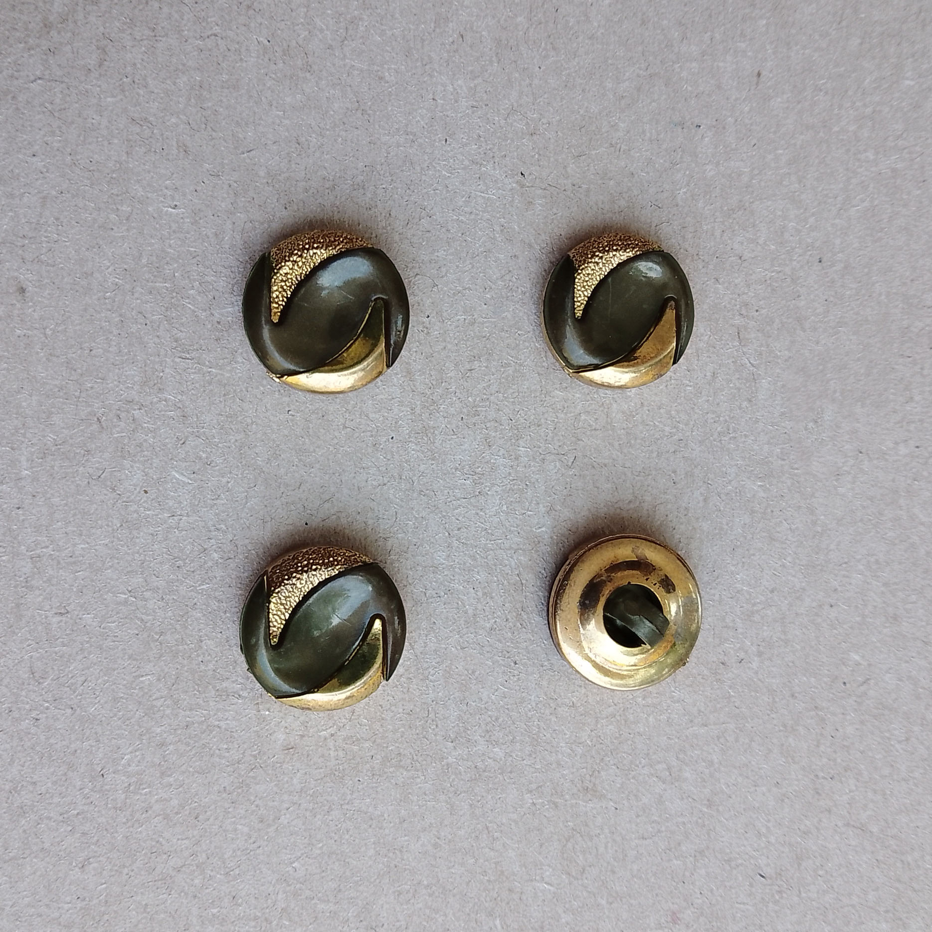 4-Pieces Pretty Fancy Decorative Button | Fancy Buttons for Men/Women ...