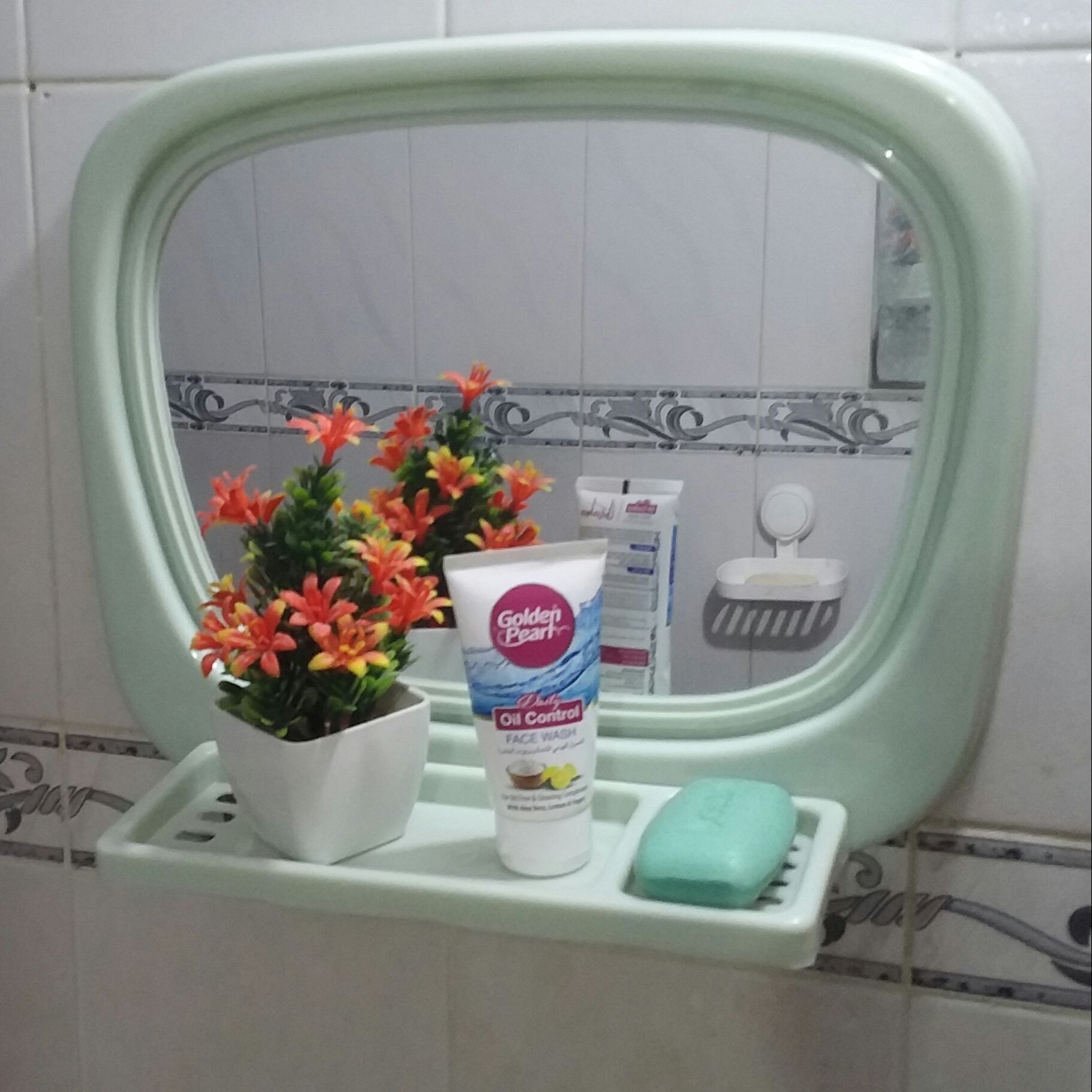Bathroom Mirror with Shelf, Looking Mirror for Bathroom | Daraz.pk