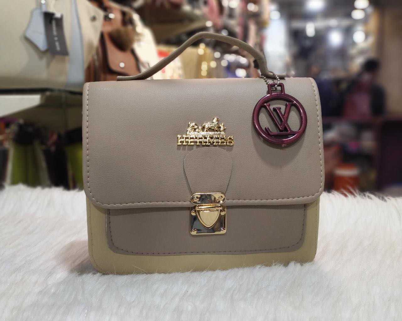 Stylish Crossbody Ladies Handbags | Daraz.pk