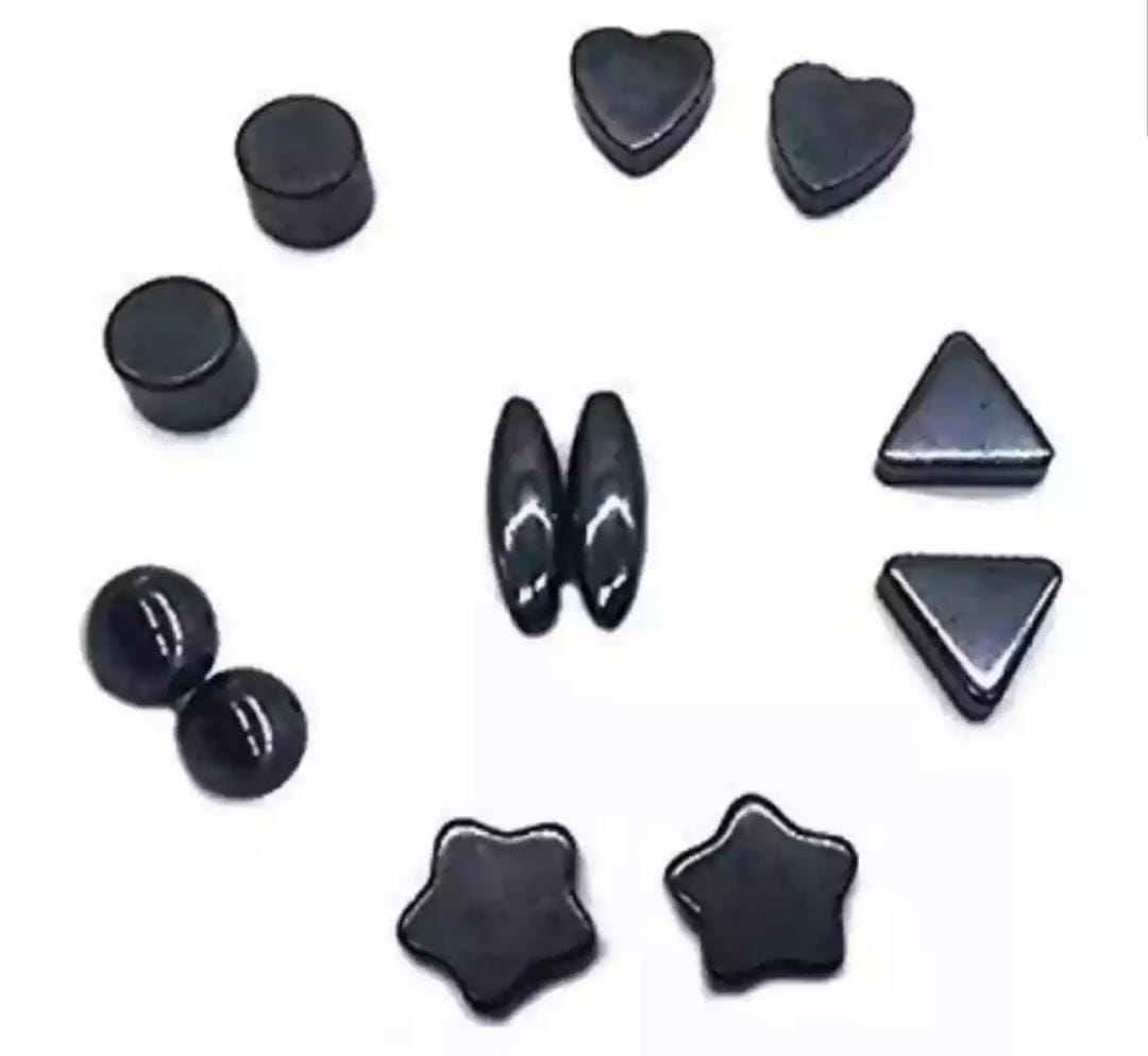 02 Pairs Buzzing Magnets Mini Size (Random Shapes) | Daraz.pk