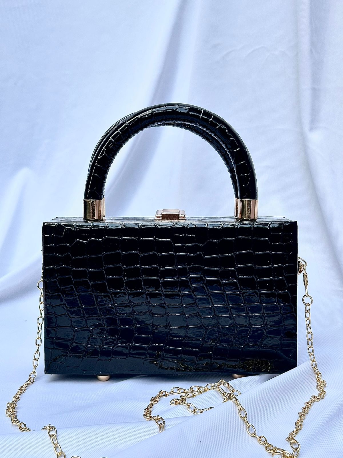 Women Trending Handbag & Cross Body by SMN Collections | Daraz.pk