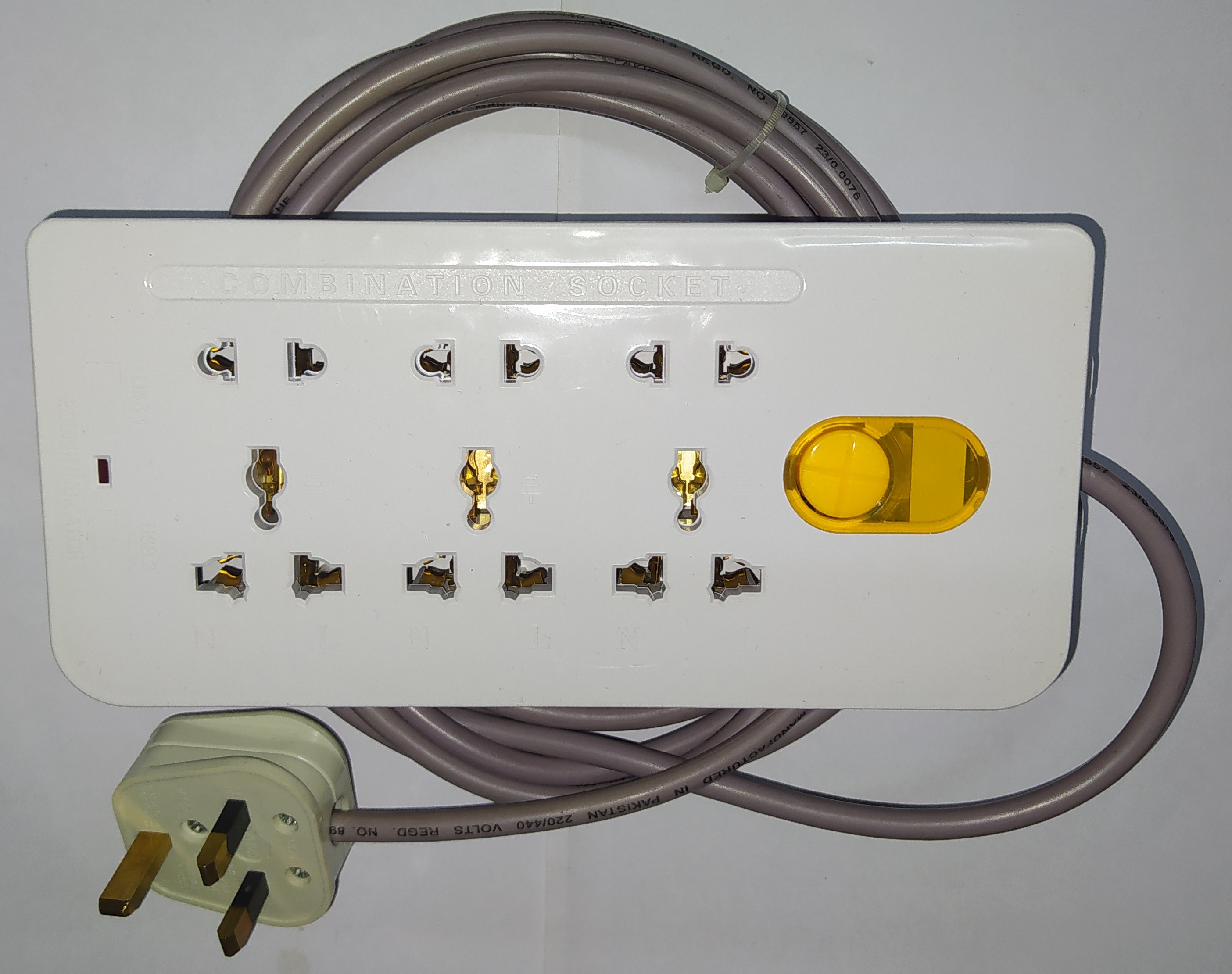 Extension Board with 8 Sockets (9 simple + 3 universal sockets) Board ...