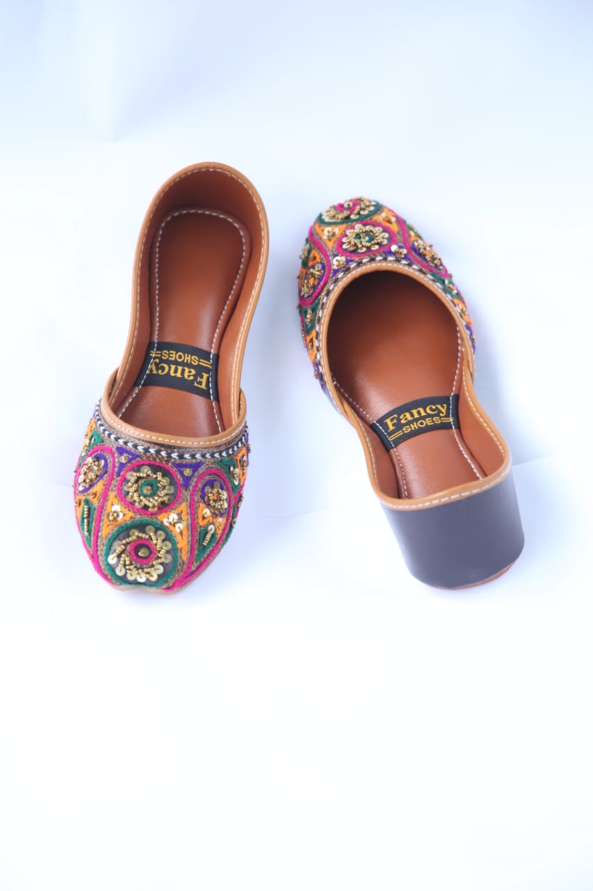 Traditional khussa / khussa | Daraz.pk