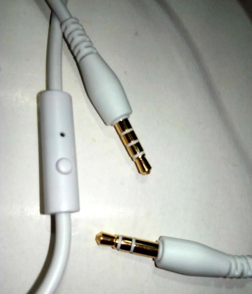 inline mic stereo + stereo cable , aux cable with builtin microphone ...