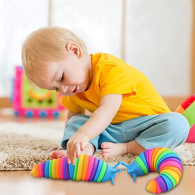 lovely Worm |Swing Caterpillar and Colorful Slug Snail Clockwork Mold ...