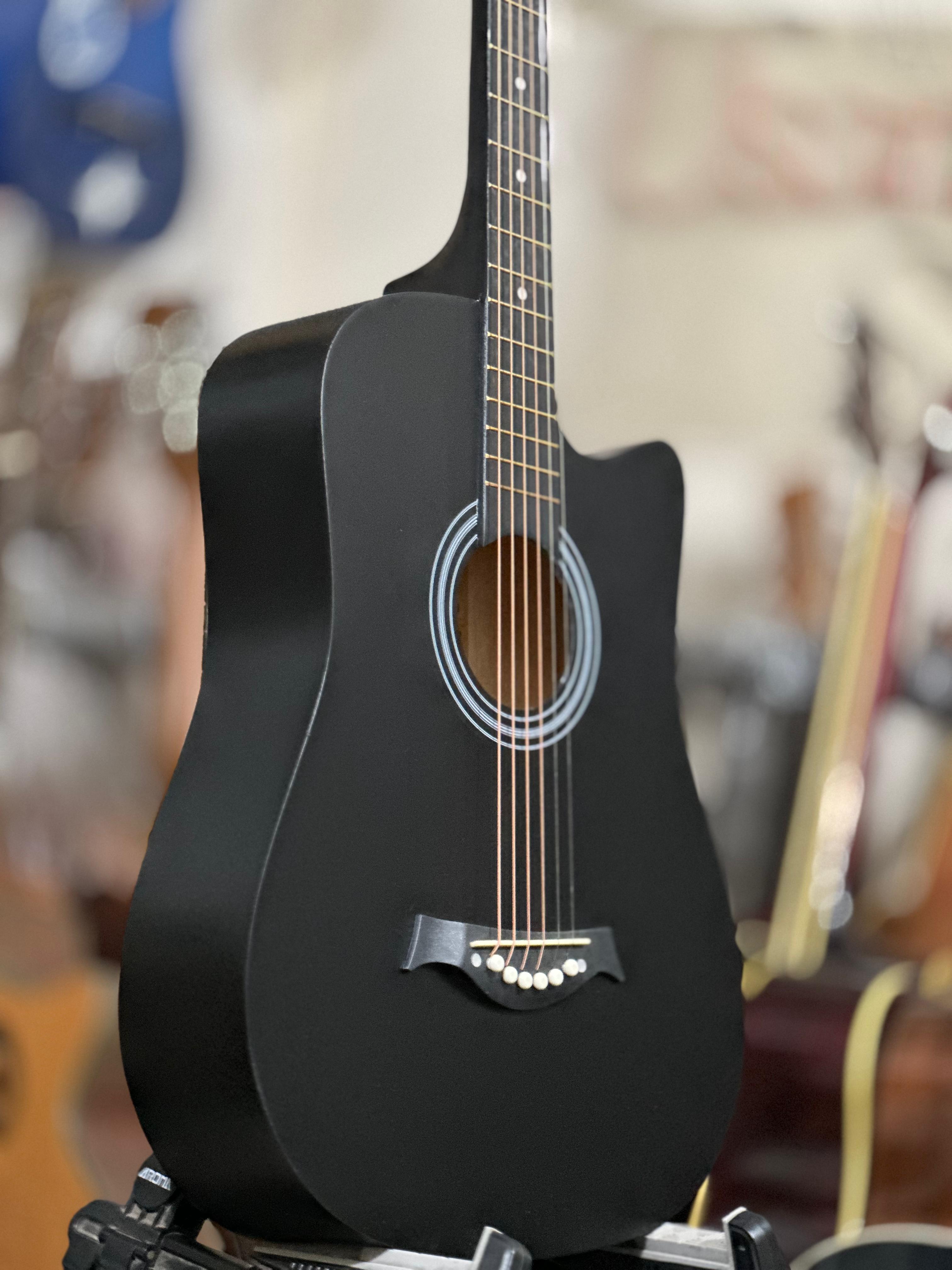 Guitar - Standard Size - Free Accessories - gtar Gutar | Daraz.pk