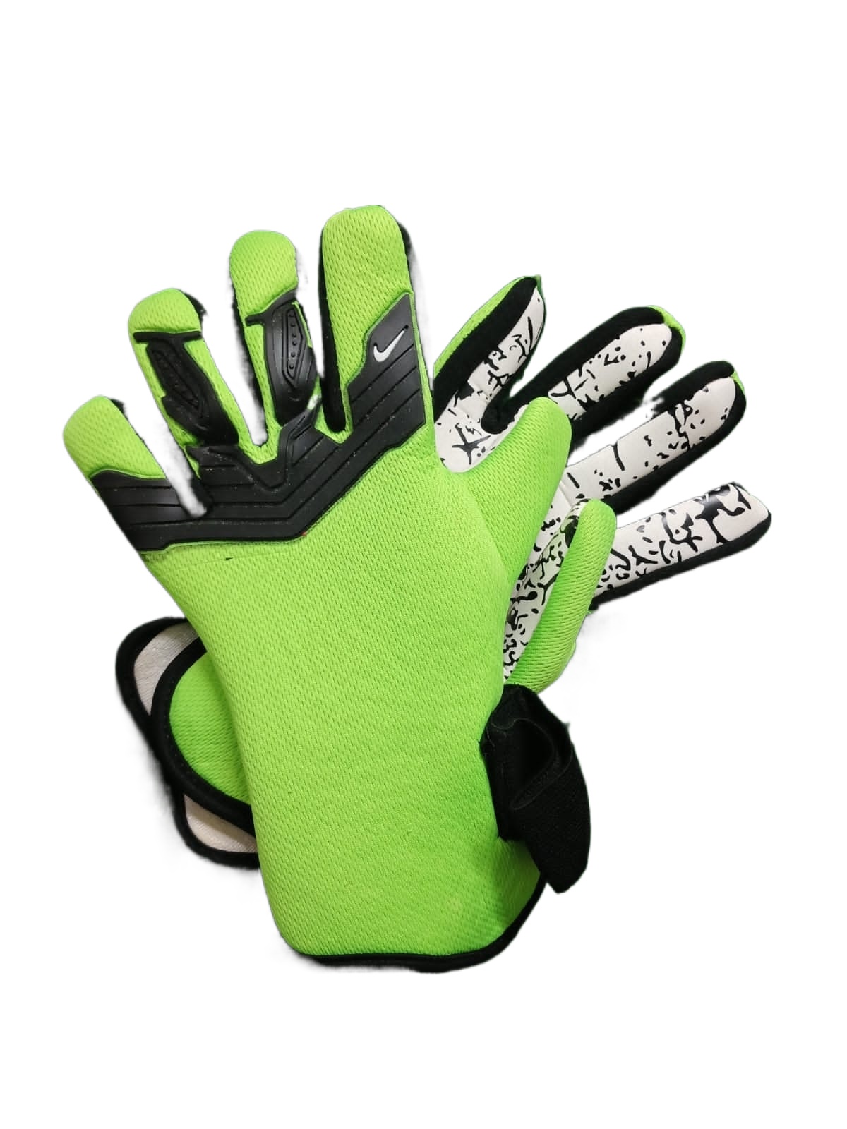 Goalkeeper Gloves Green Special | Daraz.pk