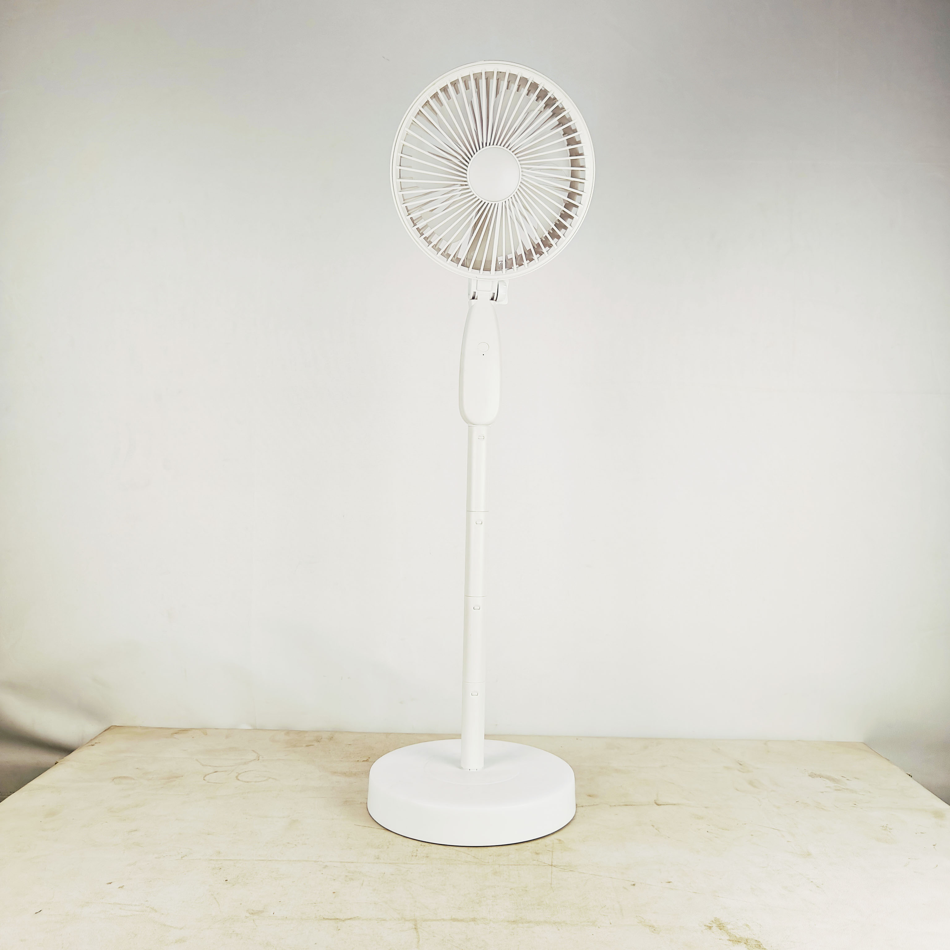 Fashion Mini Usb Fan Keep Cool with Adjustable Height From 0.5M TO 0.9M ...