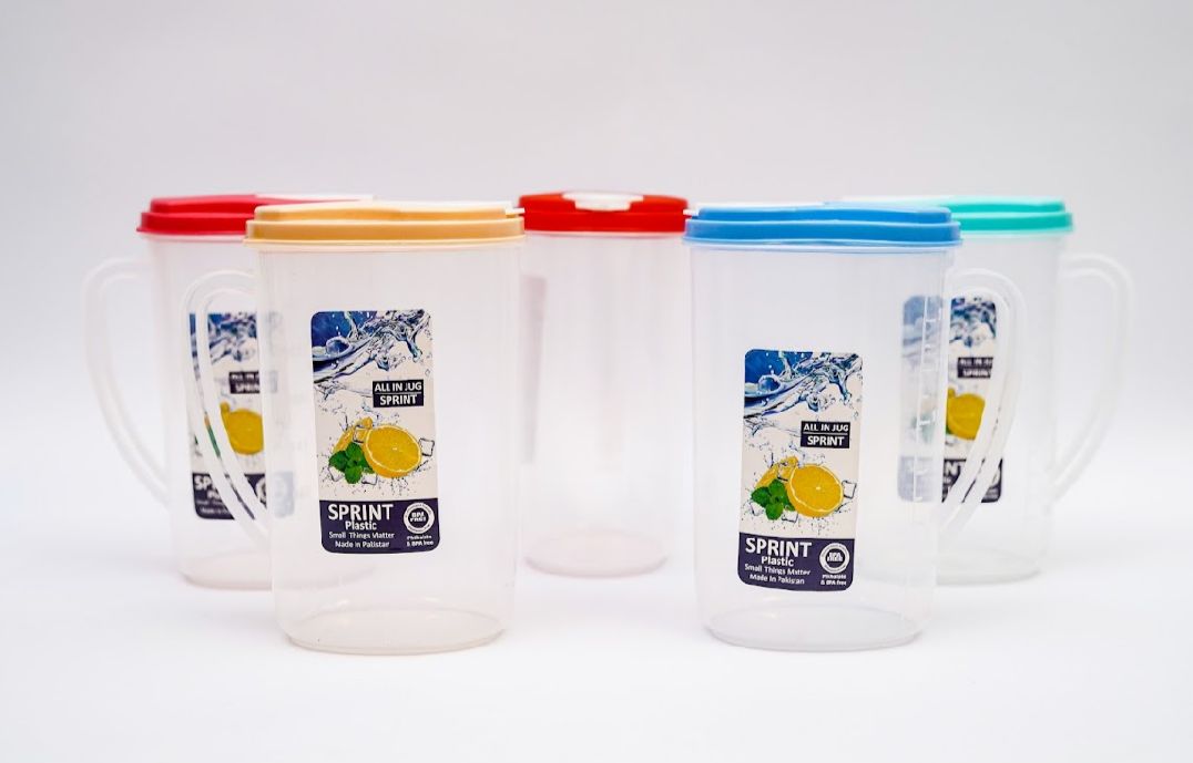 Cool Jug with Cool Capacity and Handy Design | Daraz.pk