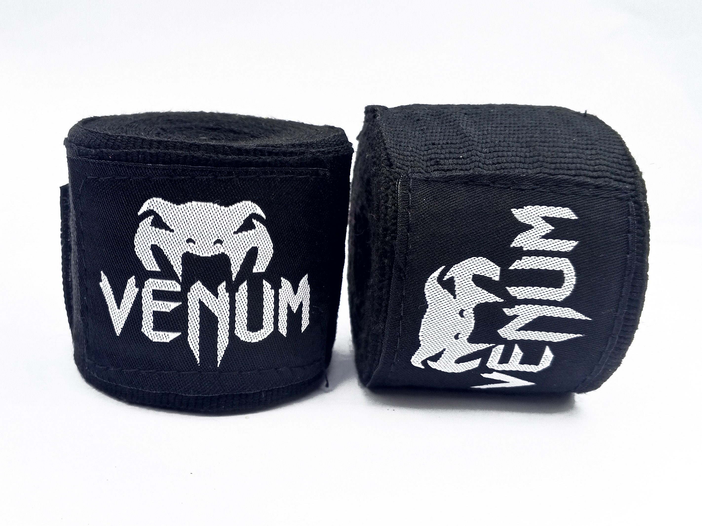 Superior Venum Pair of Hand wraps, Weightlifting , Hand Wrap, Wrap ...