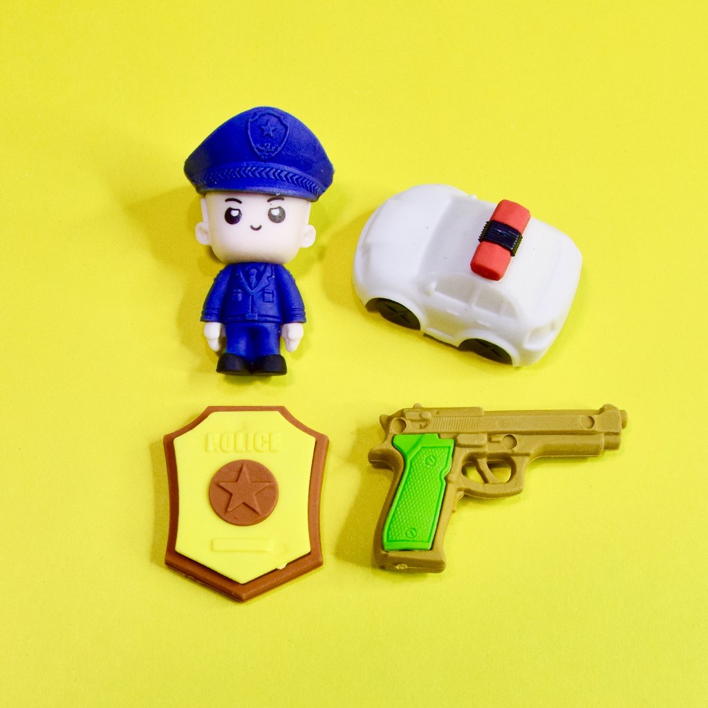 1 box of 4 small / mini erasers (1-3cm) / fancy erasers / rubbers ...