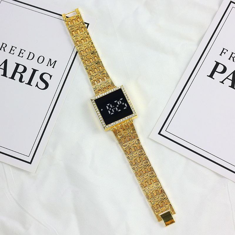 LooKeo Mall New Trendy Fashion Steel Chain with Diamonds Ladies Watch ...
