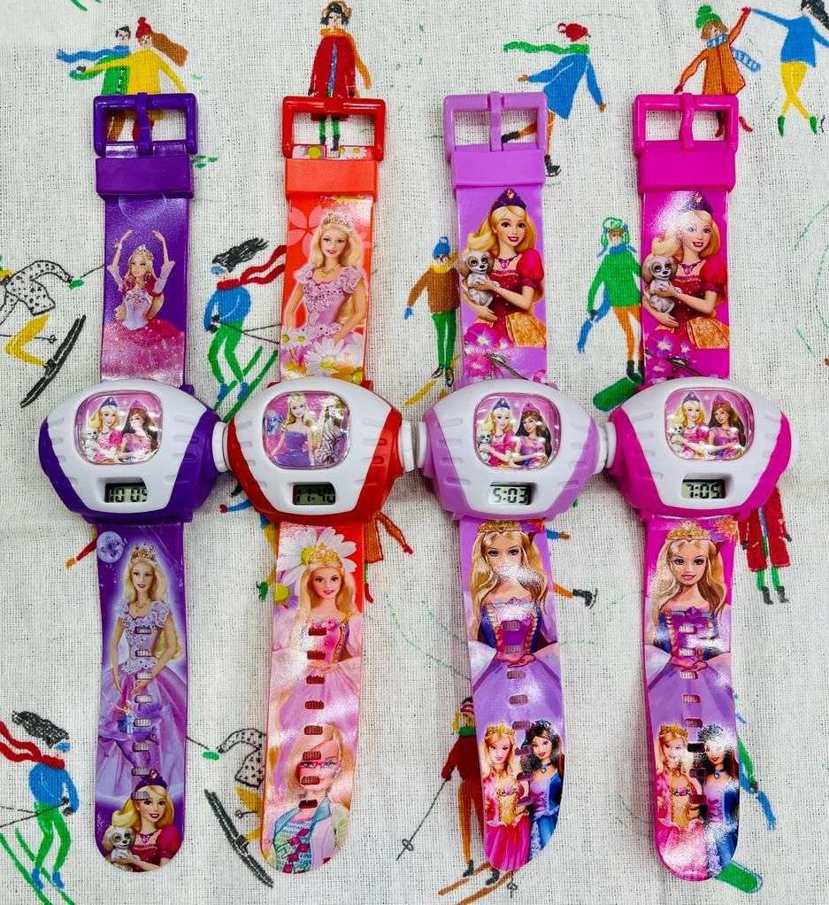 Interactive Kids' Wrist Watch with Digital Cartoon Projector (1 Pack ...