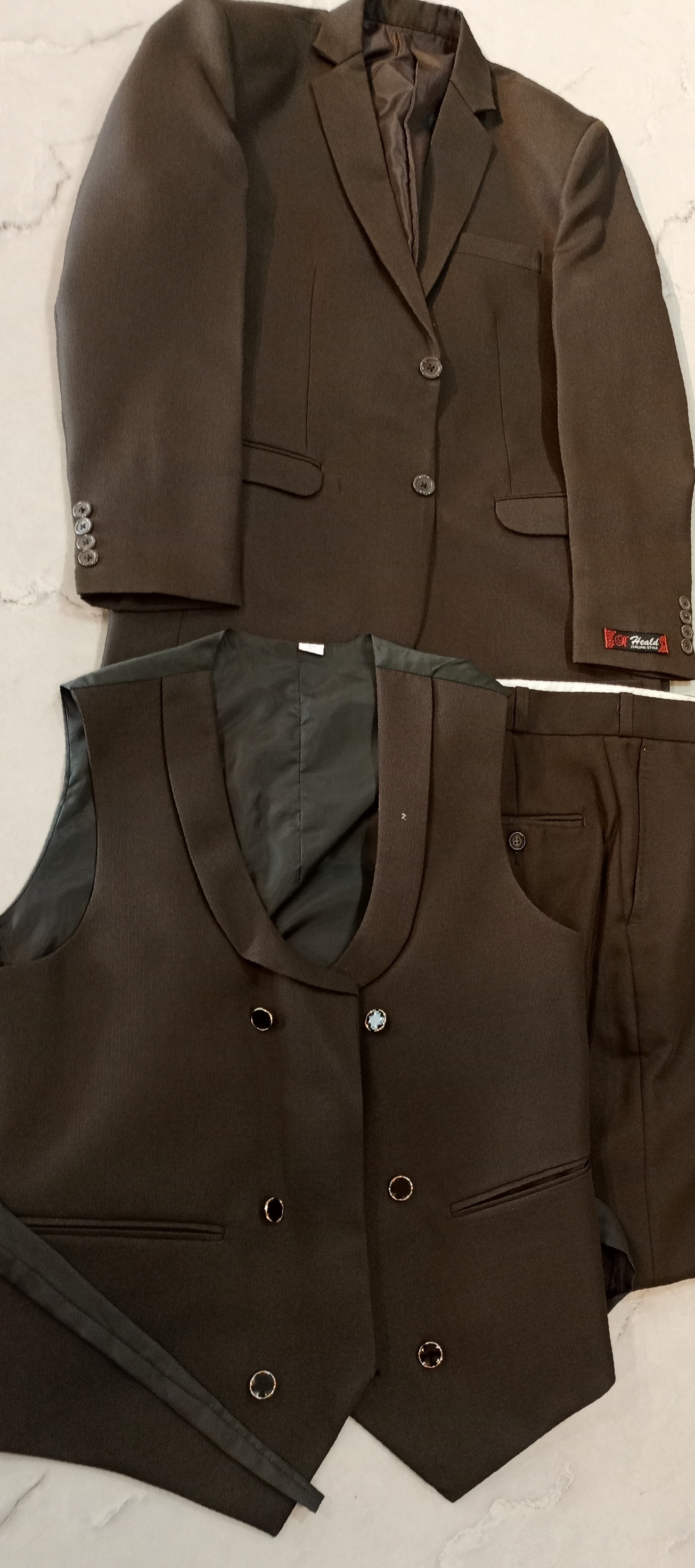 3 Pcs suit For Men Formal and Causal Wear Pent Coat 36 waist | Daraz.pk
