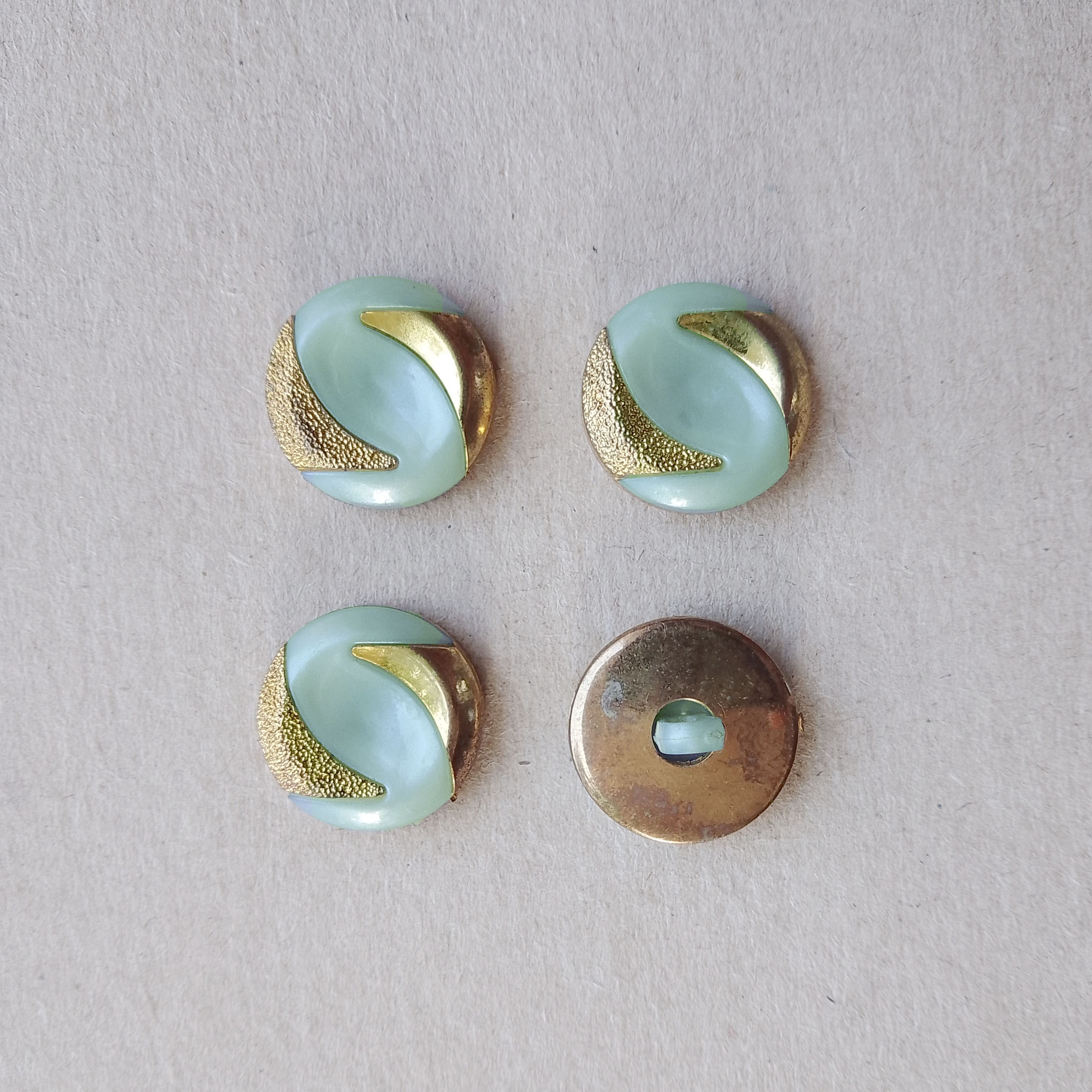 4-Pieces Pretty Fancy Decorative Buttons | Fancy Buttons for Men/Women ...