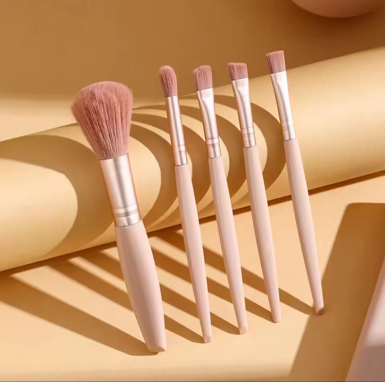 Compact 5-Piece Face & Eye Makeup Brushes – Travel Friendly Brush Set ...