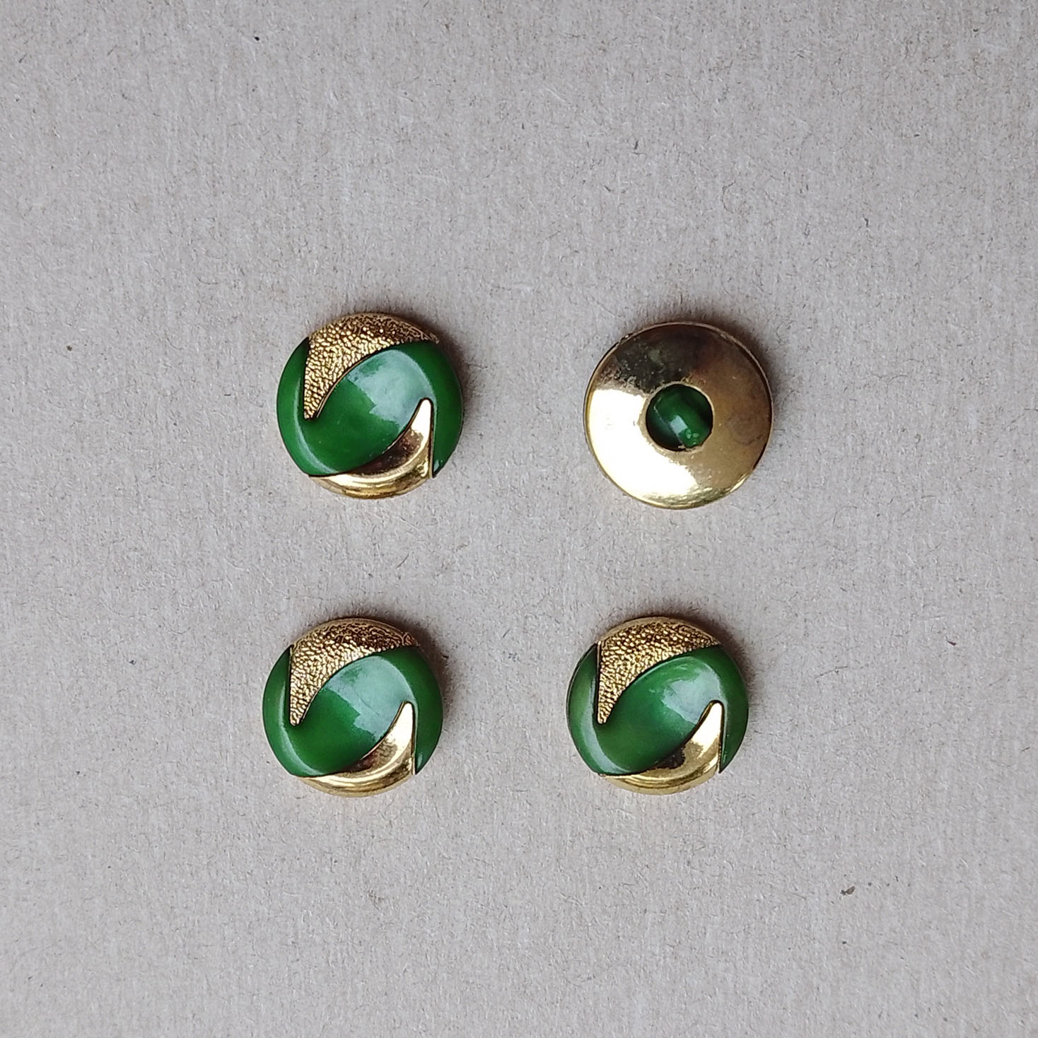 4-Pieces Pretty Fancy Decorative Buttons | Fancy Buttons for Men/Women ...