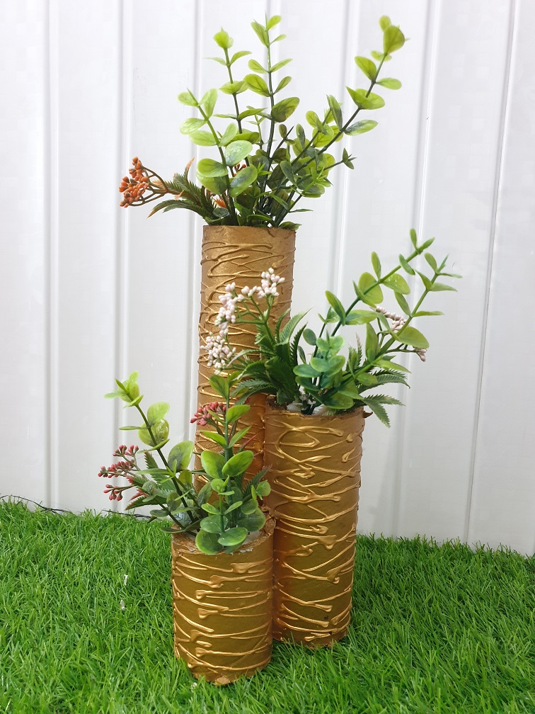 Tri-cone Vase / guldan - 3 in 1 Table Vase made of wood with beautiful ...