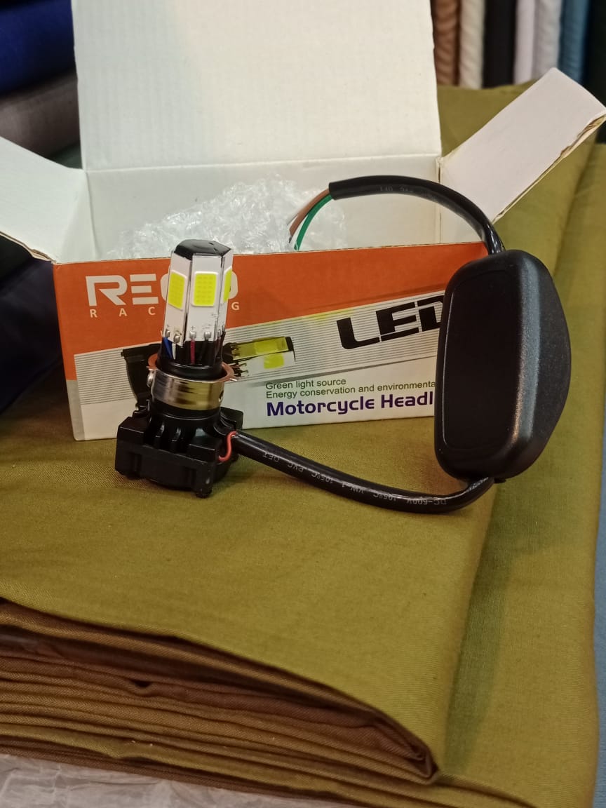 Motor Bike head light with white color and flasher | Daraz.pk